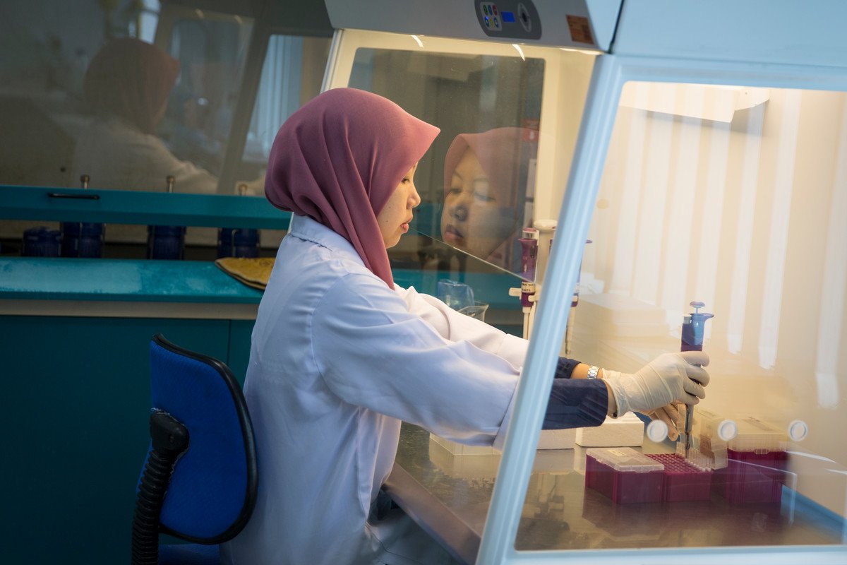 Drones and phones: how mobile tech is fighting global diseases | LSHTM